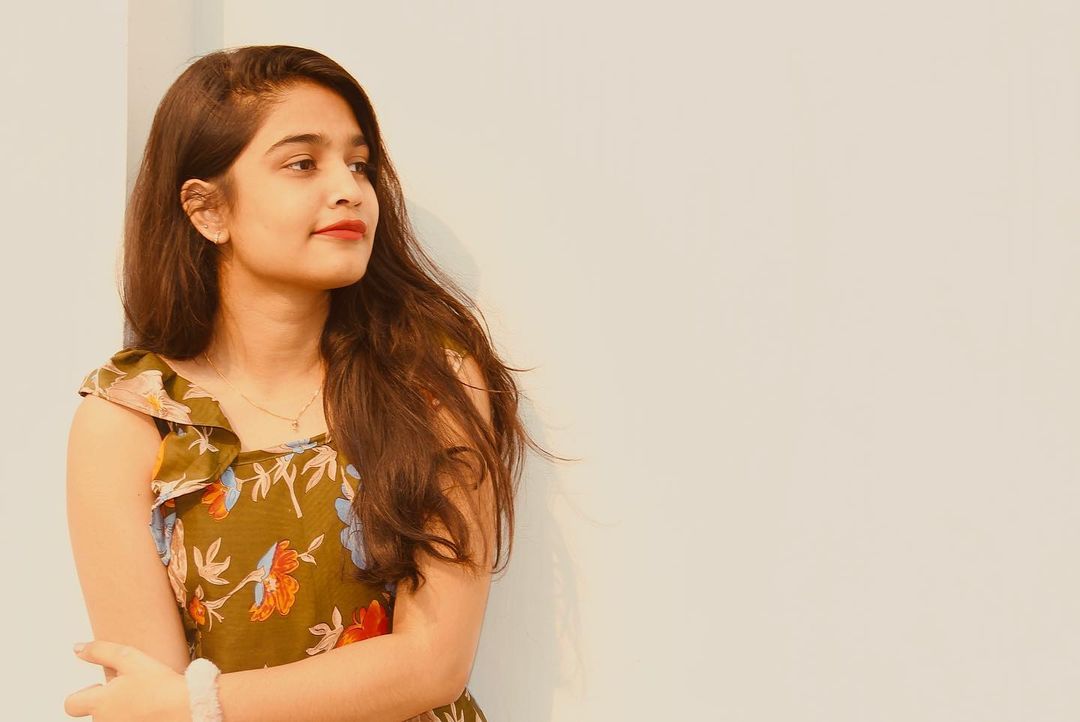 Varsha Dsouza Wiki, Bio, Net Worth & More! - Genius Updates
