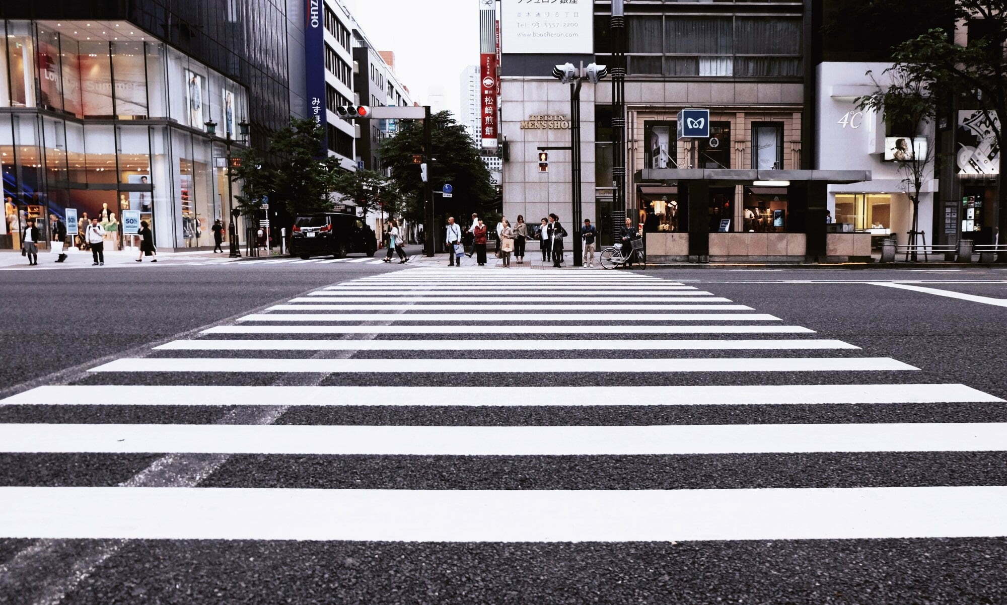 What is the Difference Between Crosswalk and Pedestrian Crossing ...